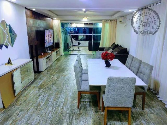 Casa / Sobrado para Venda em Praia Grande/SP Boqueirão 3 Quartos