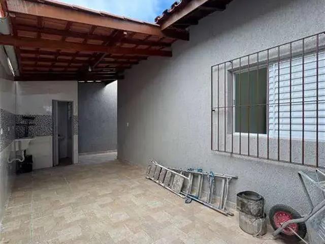 Casa / Sobrado para Venda em Praia Grande/SP Boqueirão 2 Quartos