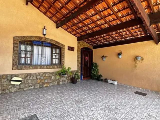 Casa / Sobrado para Venda em Praia Grande/SP Boqueirão 2 Quartos