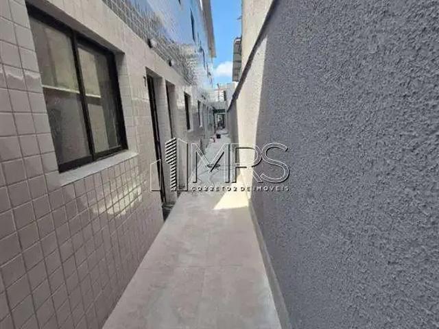 Casa / Sobrado para Venda em Praia Grande/SP Campo da Aviação 2 Quartos