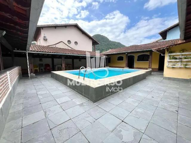 Casa / Sobrado para Venda em Praia Grande/SP Canto do Forte 4 Quartos
