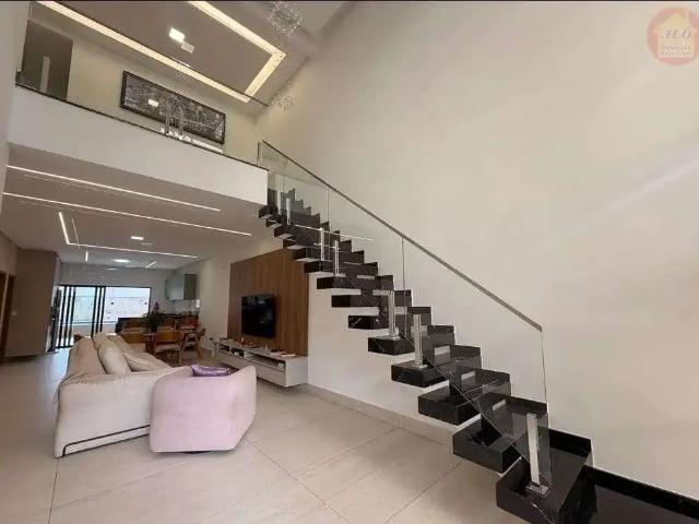 Casa / Sobrado para Venda em Praia Grande/SP Canto do Forte 4 Quartos