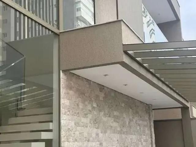Casa / Sobrado para Venda em Praia Grande/SP Canto do Forte 4 Quartos