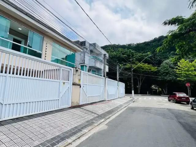 Casa / Sobrado para Venda em Praia Grande/SP Canto do Forte 4 Quartos