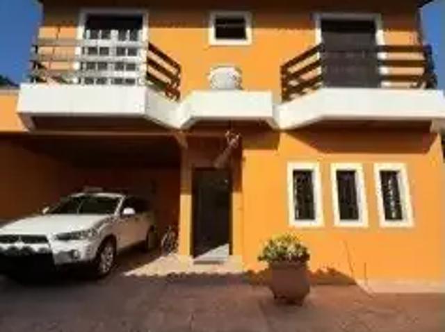Casa / Sobrado para Venda em Praia Grande/SP Canto do Forte 4 Quartos
