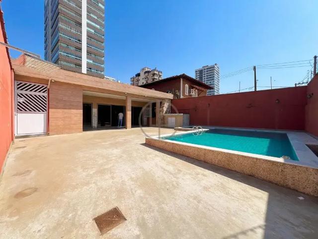 Casa / Sobrado para Venda em Praia Grande/SP Canto do Forte 4 Quartos