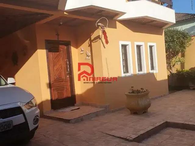 Casa / Sobrado para Venda em Praia Grande/SP Canto do Forte 4 Quartos