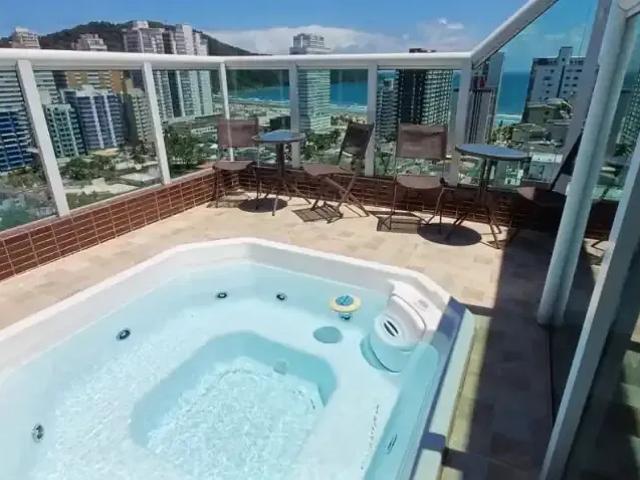 Casa / Sobrado para Venda em Praia Grande/SP Canto do Forte 4 Quartos