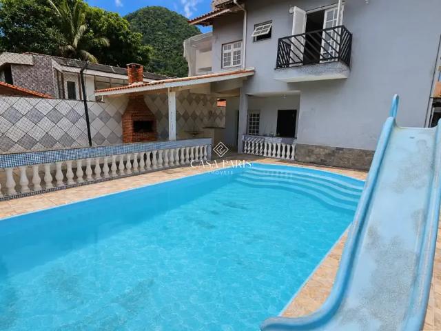 Casa / Sobrado para Venda em Praia Grande/SP Canto do Forte 4 Quartos