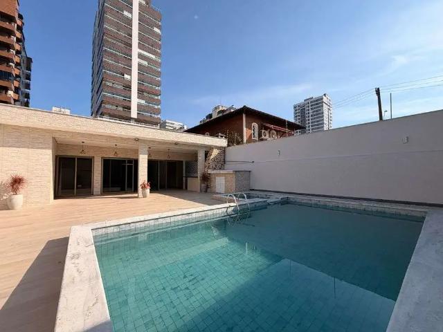 Casa / Sobrado para Venda em Praia Grande/SP Canto do Forte 4 Quartos