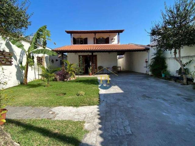 Casa / Sobrado para Venda em Praia Grande/SP Canto do Forte 5 Quartos