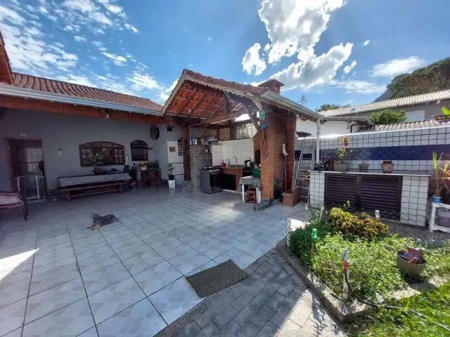Casa / Sobrado para Venda em Praia Grande/SP Canto do Forte 2 Quartos
