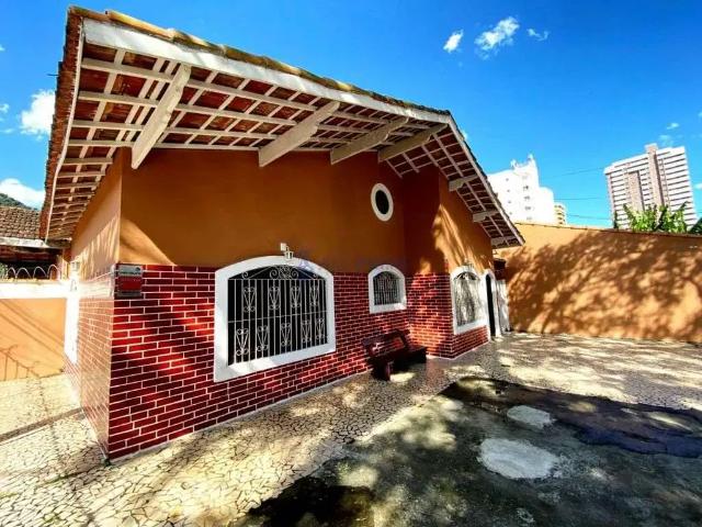 Casa / Sobrado para Venda em Praia Grande/SP Canto do Forte 2 Quartos