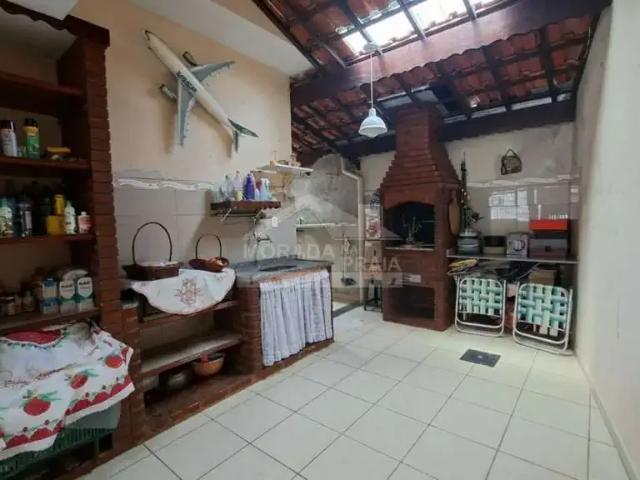 Casa / Sobrado para Venda em Praia Grande/SP Canto do Forte 2 Quartos