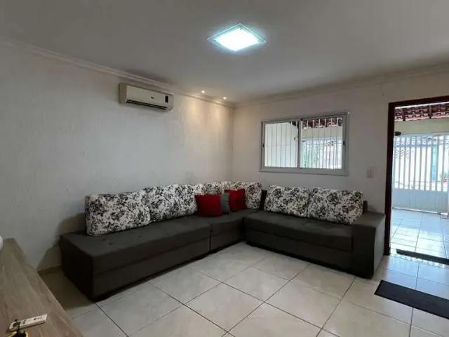 Casa / Sobrado para Venda em Praia Grande/SP Canto do Forte 2 Quartos