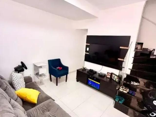 Casa / Sobrado para Venda em Praia Grande/SP Canto do Forte 2 Quartos