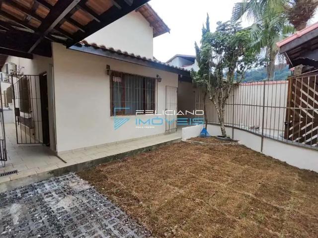 Casa / Sobrado para Venda em Praia Grande/SP Canto do Forte 2 Quartos