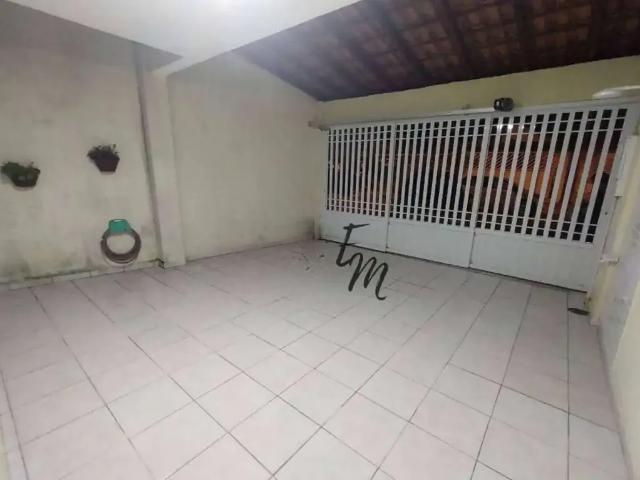 Casa / Sobrado para Venda em Praia Grande/SP Canto do Forte 2 Quartos