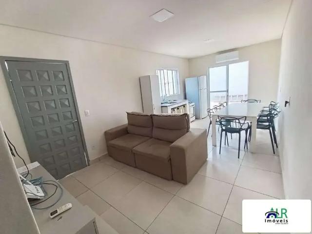 Casa / Sobrado para Venda em Praia Grande/SP Canto do Forte 2 Quartos