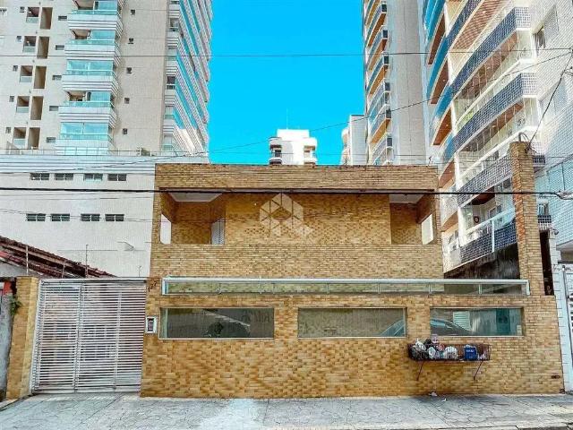Casa / Sobrado para Venda em Praia Grande/SP Canto do Forte 2 Quartos