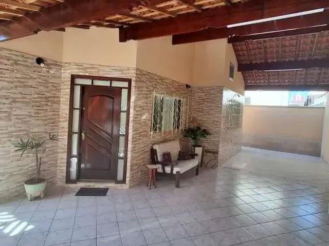 Casa / Sobrado para Venda em Praia Grande/SP Canto do Forte 2 Quartos