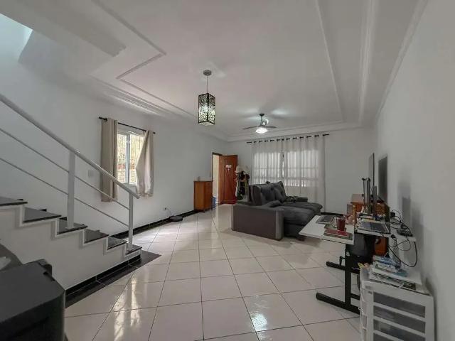 Casa / Sobrado para Venda em Praia Grande/SP Canto do Forte 3 Quartos