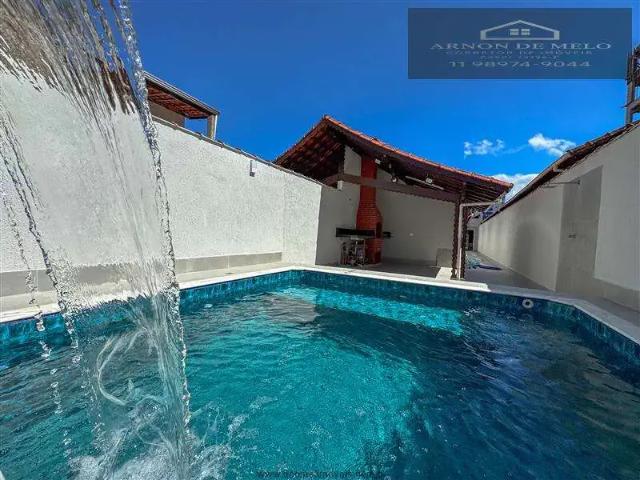 Casa / Sobrado para Venda em Praia Grande/SP Canto do Forte 3 Quartos