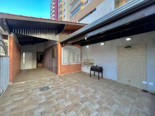 Casa / Sobrado para Venda em Praia Grande/SP Canto do Forte 3 Quartos