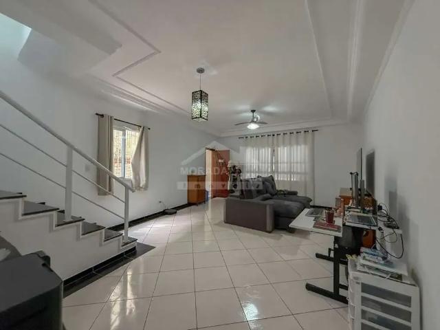 Casa / Sobrado para Venda em Praia Grande/SP Canto do Forte 3 Quartos