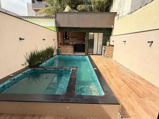 Casa / Sobrado para Venda em Praia Grande/SP Canto do Forte 3 Quartos