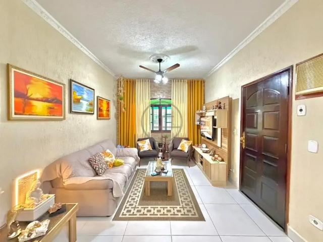 Casa / Sobrado para Venda em Praia Grande/SP Canto do Forte 3 Quartos