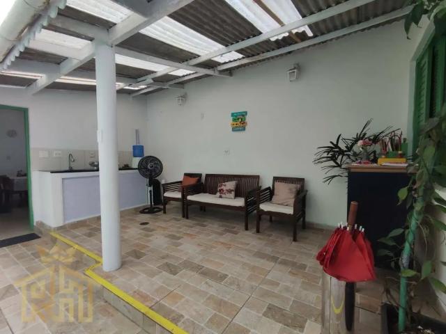 Casa / Sobrado para Venda em Praia Grande/SP Canto do Forte 3 Quartos