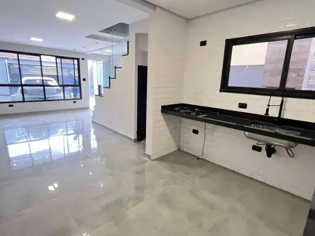 Casa / Sobrado para Venda em Praia Grande/SP Canto do Forte 3 Quartos