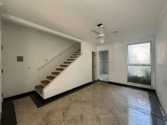 Casa / Sobrado para Venda em Praia Grande/SP Canto do Forte 3 Quartos