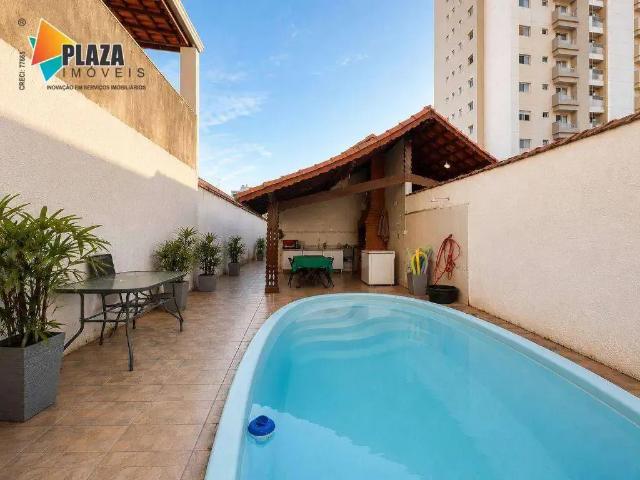 Casa / Sobrado para Venda em Praia Grande/SP Canto do Forte 3 Quartos