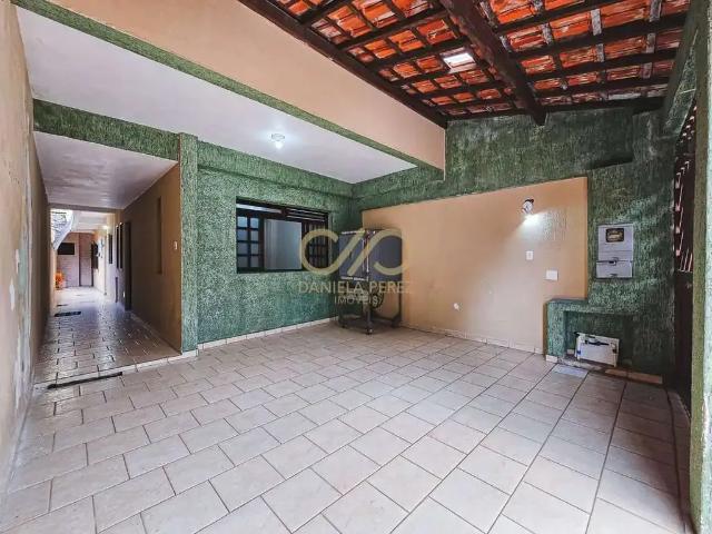 Casa / Sobrado para Venda em Praia Grande/SP Canto do Forte 3 Quartos