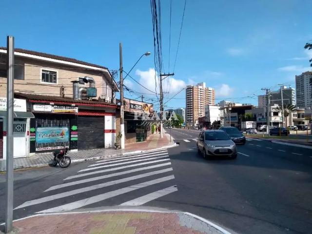 Casa / Sobrado para Venda em Praia Grande/SP Canto do Forte 3 Quartos
