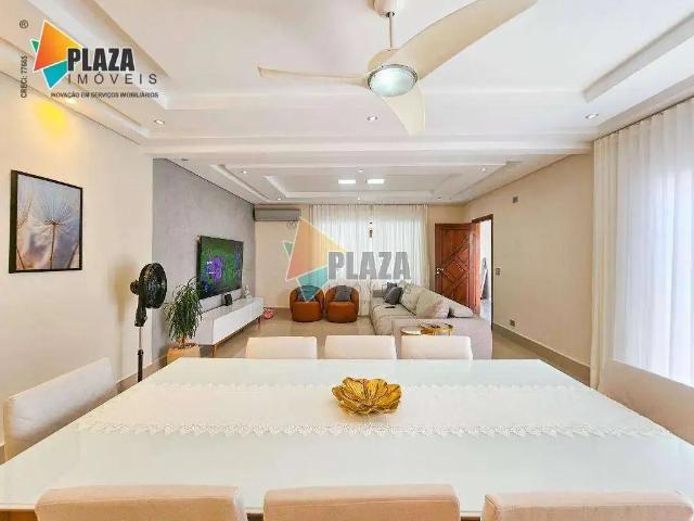 Casa / Sobrado para Venda em Praia Grande/SP Canto do Forte 3 Quartos