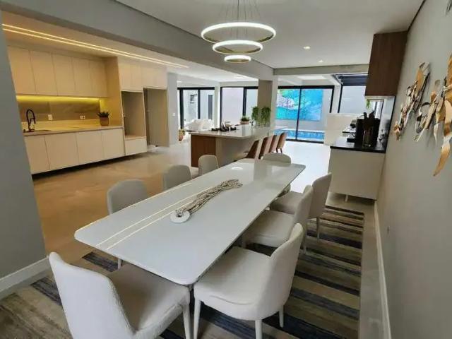 Casa / Sobrado para Venda em Praia Grande/SP Canto do Forte 3 Quartos