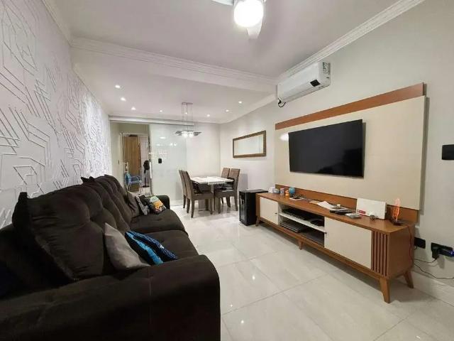 Casa / Sobrado para Venda em Praia Grande/SP Canto do Forte 3 Quartos