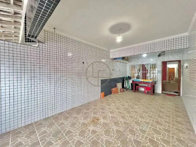 Casa / Sobrado para Venda em Praia Grande/SP Canto do Forte 3 Quartos