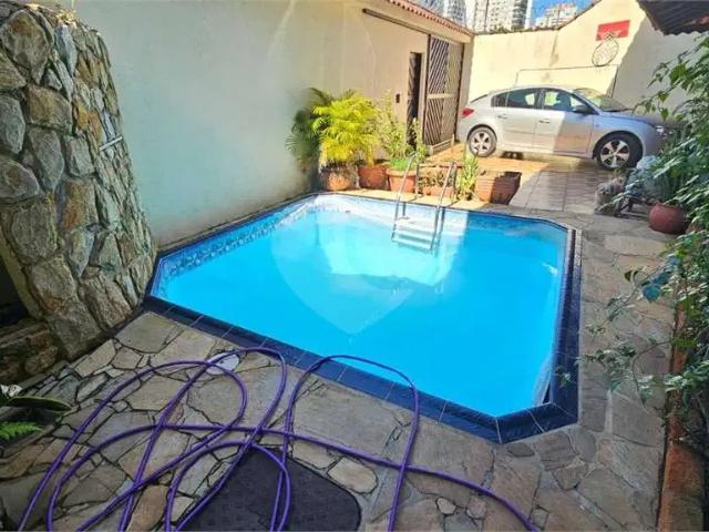 Casa / Sobrado para Venda em Praia Grande/SP Canto do Forte 3 Quartos
