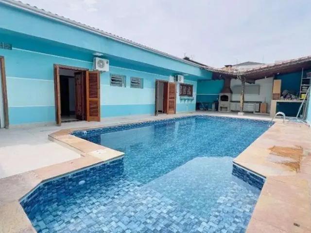 Casa / Sobrado para Venda em Praia Grande/SP Canto do Forte 3 Quartos