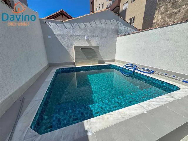 Casa / Sobrado para Venda em Praia Grande/SP Canto do Forte 3 Quartos