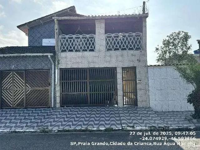 Casa / Sobrado para Venda em Praia Grande/SP Cidade da Criança 2 Quartos