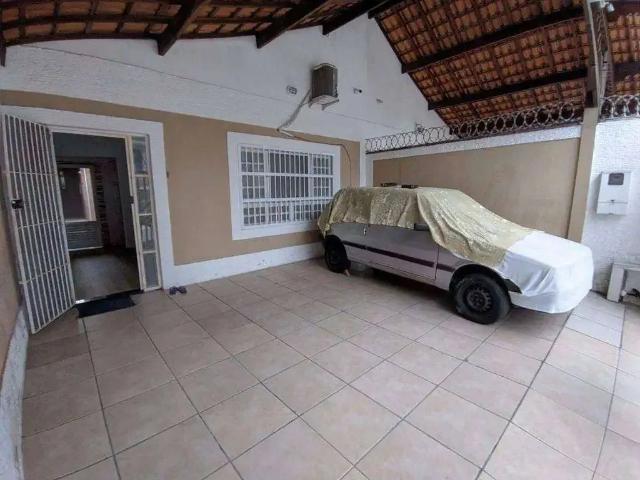 Casa / Sobrado para Venda em Praia Grande/SP Cidade Ocian 3 Quartos