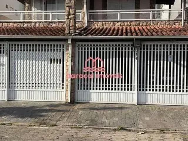Casa / Sobrado para Venda em Praia Grande/SP Cidade Ocian 3 Quartos