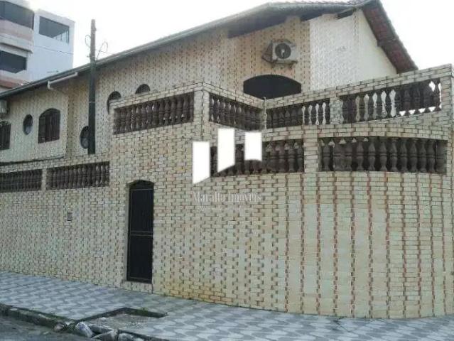 Casa / Sobrado para Venda em Praia Grande/SP Cidade Ocian 3 Quartos