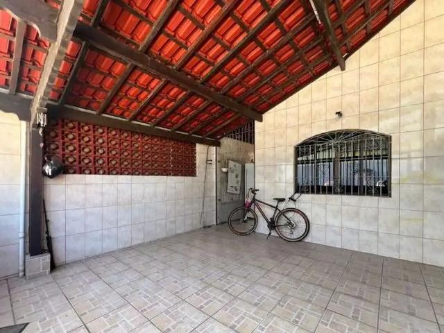 Casa / Sobrado para Venda em Praia Grande/SP Cidade Ocian 3 Quartos