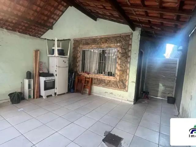 Casa / Sobrado para Venda em Praia Grande/SP Cidade Ocian 3 Quartos